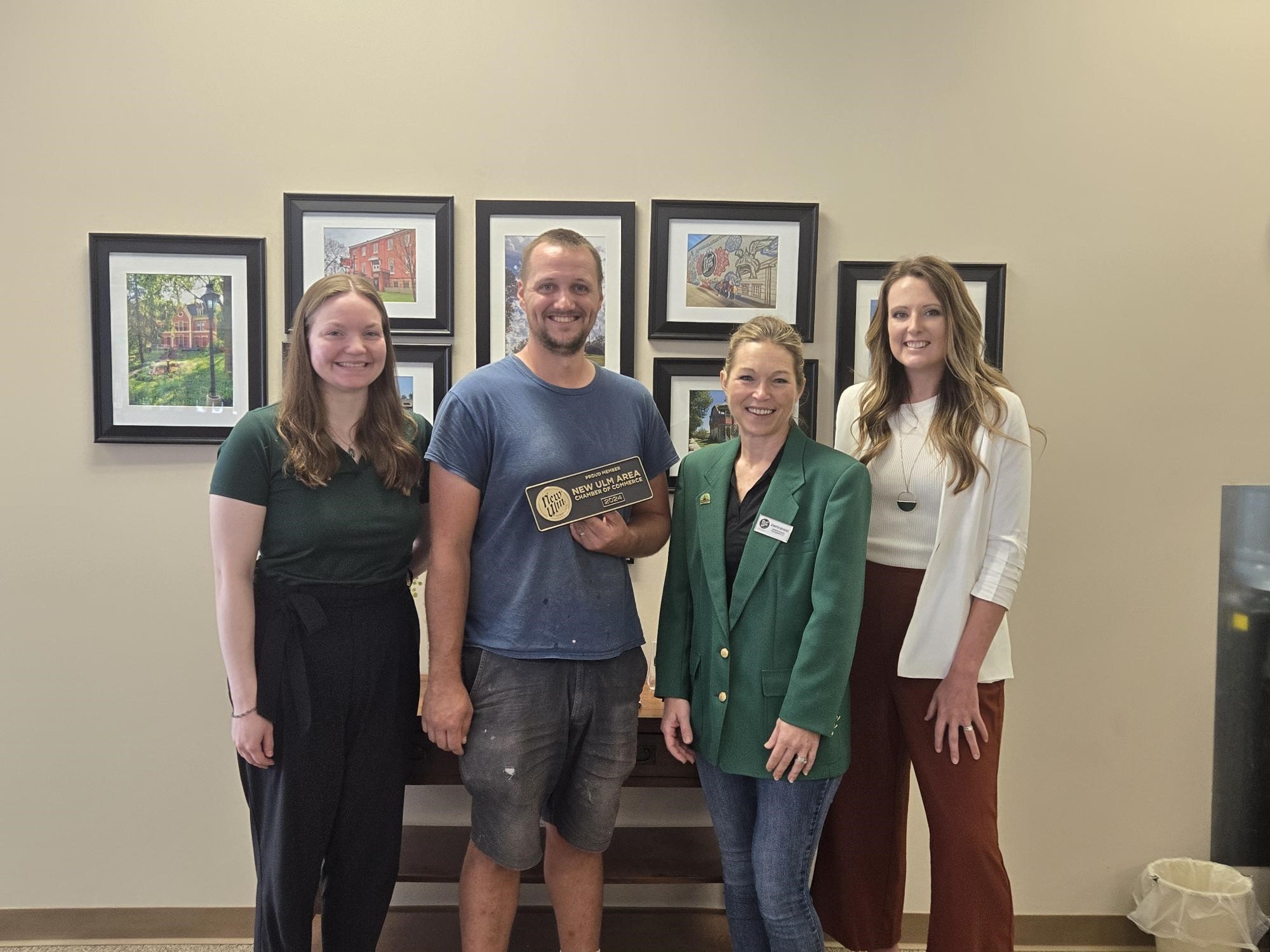 Willkommen: Minnesota Concrete Floor Coatings – New Member - Visit New Ulm