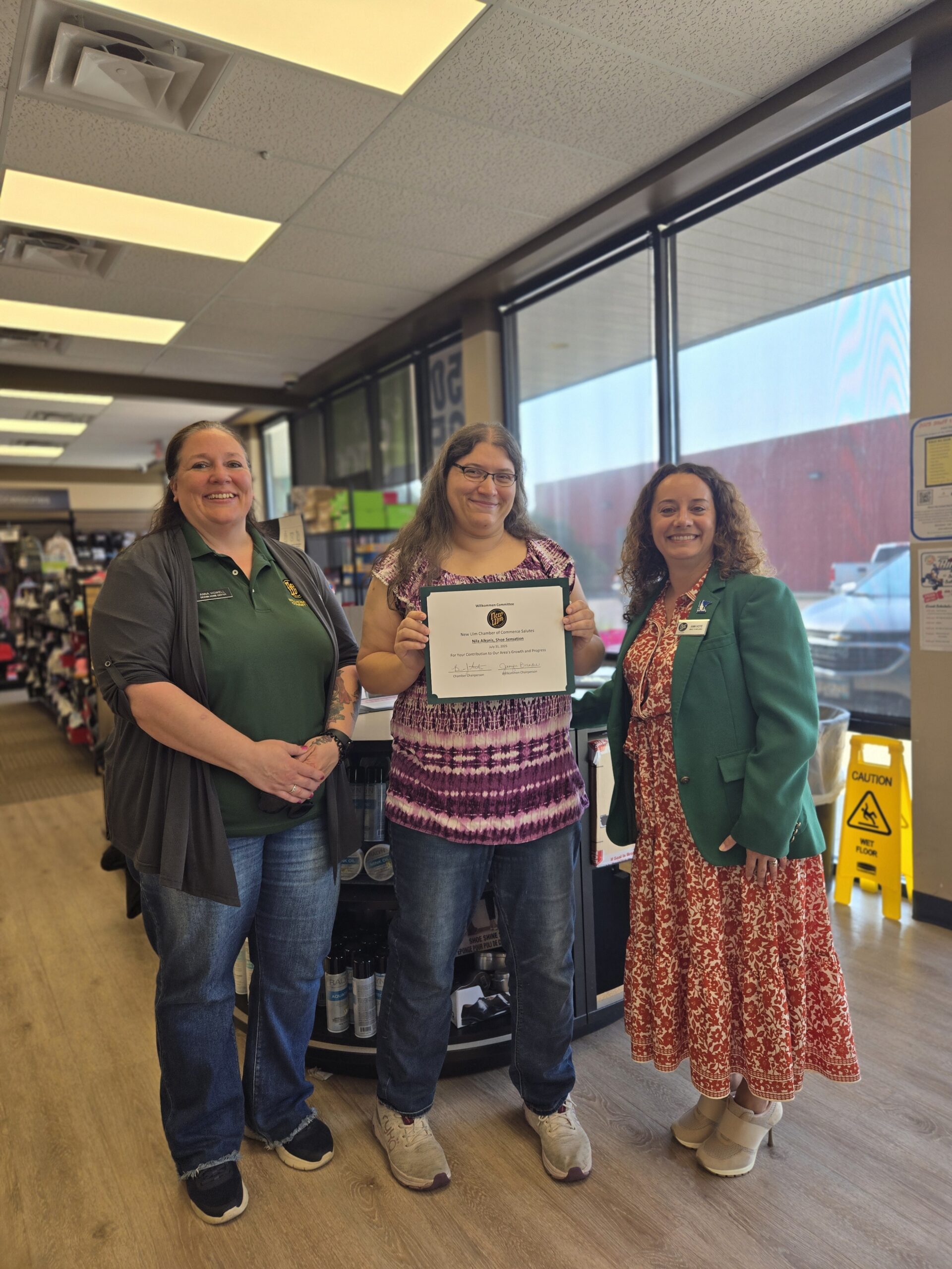 Willkommen: Shoe Sensation – New Store Manager - Visit New Ulm